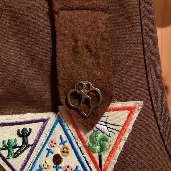 Vintage | Other | Vintage Late 9s Brownies Girl Scout Vest With Lots Of Patches And Award Pins ...